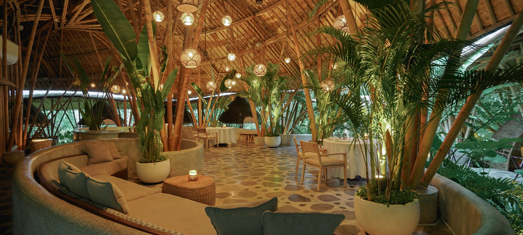 Intimate Fine Dining Experience in Ubud, Bali | Kubu at Mandapa